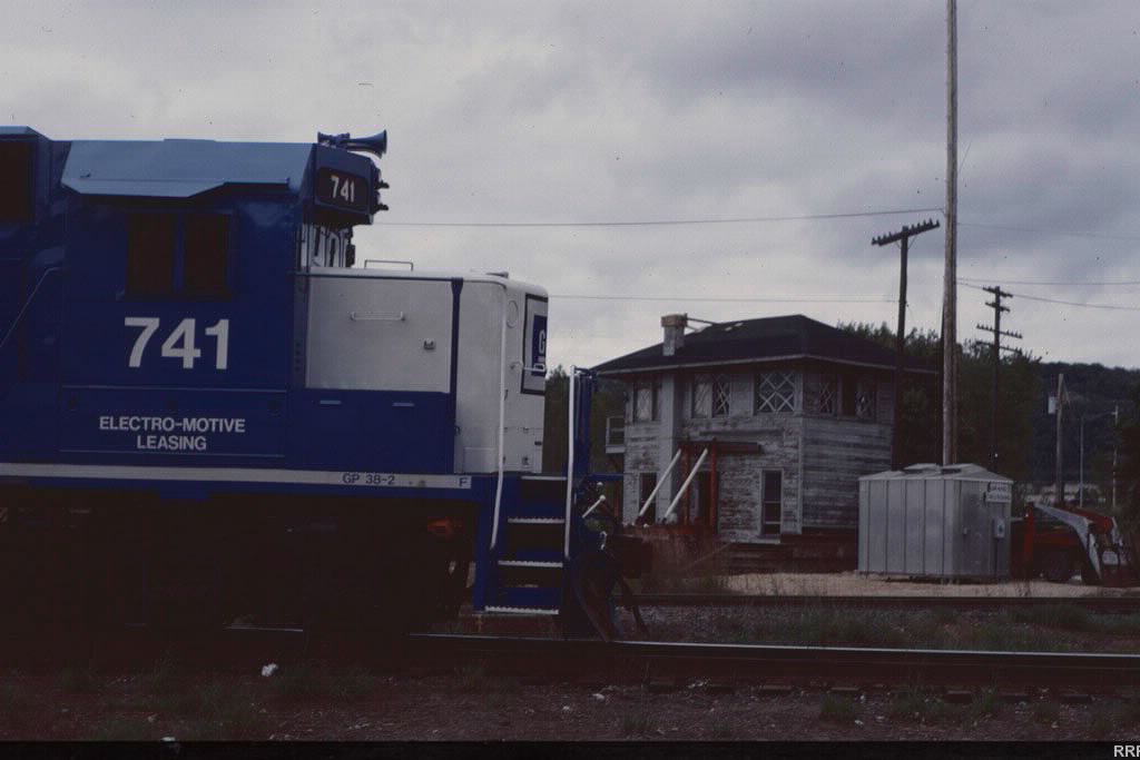 EMD 741